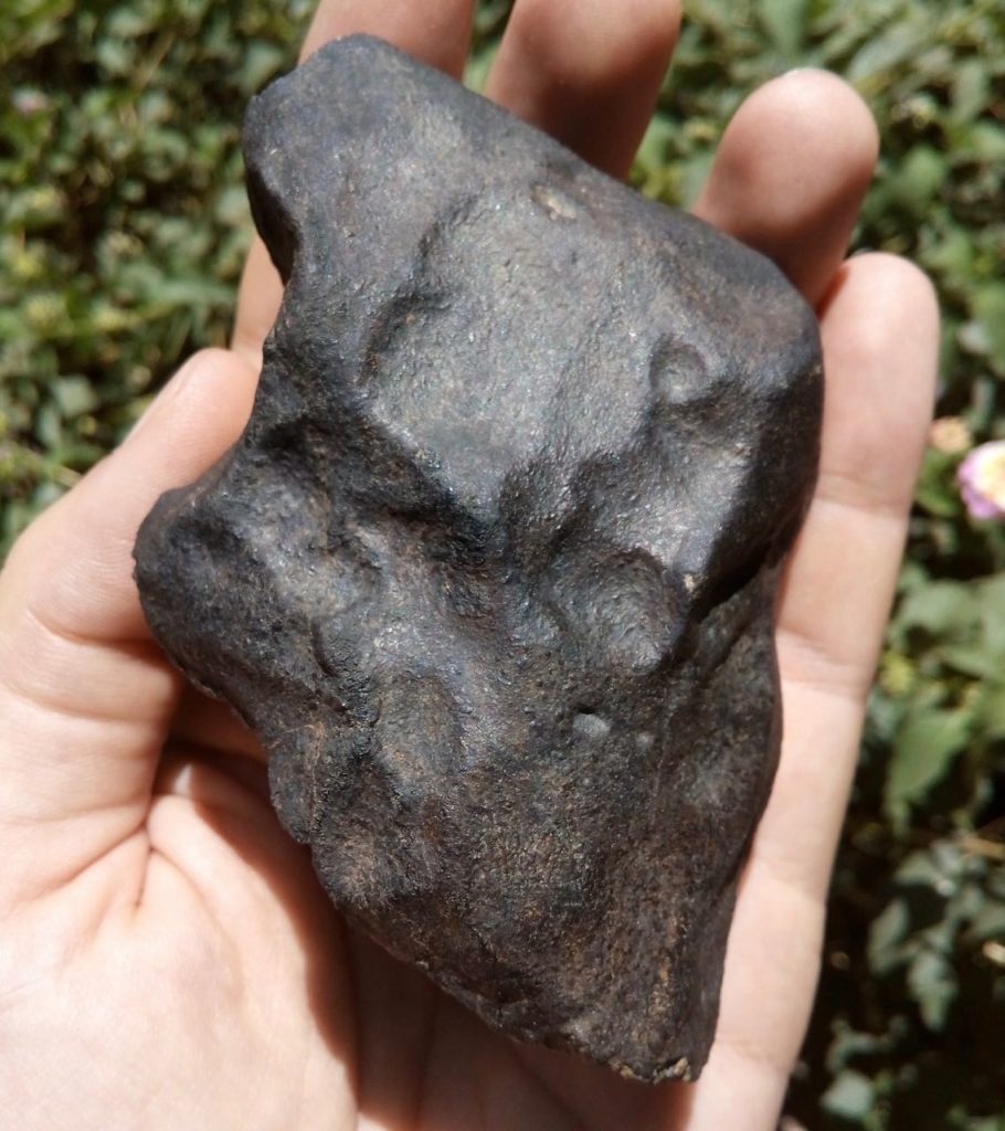 Aiquile meteorite. First Bolivian observed fall. H5 chondrite