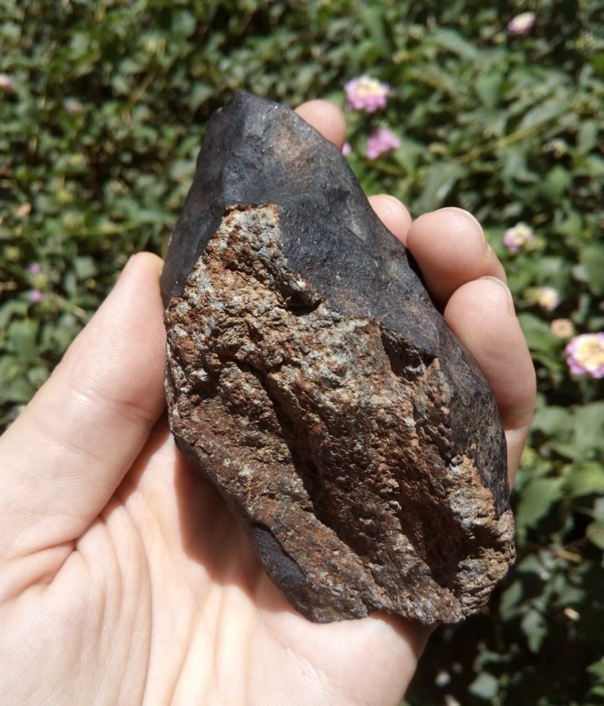 Aiquile meteorite. First Bolivian observed fall. H5 chondrite
